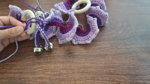 How to Crochet Wind Chime Spinner for Soothing Sounds - Red Agape Blog